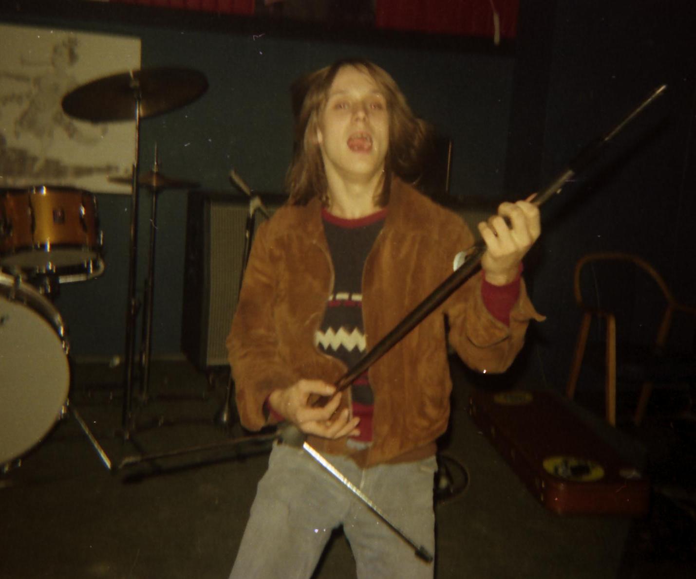 Atmosphere In Rock - Links